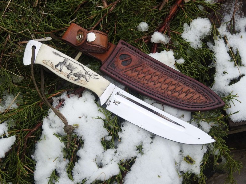Knives on Snow